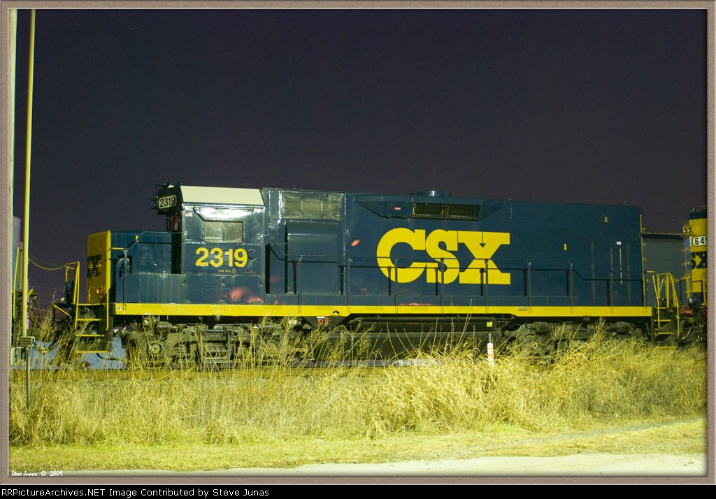 CSX 2319 on Q237